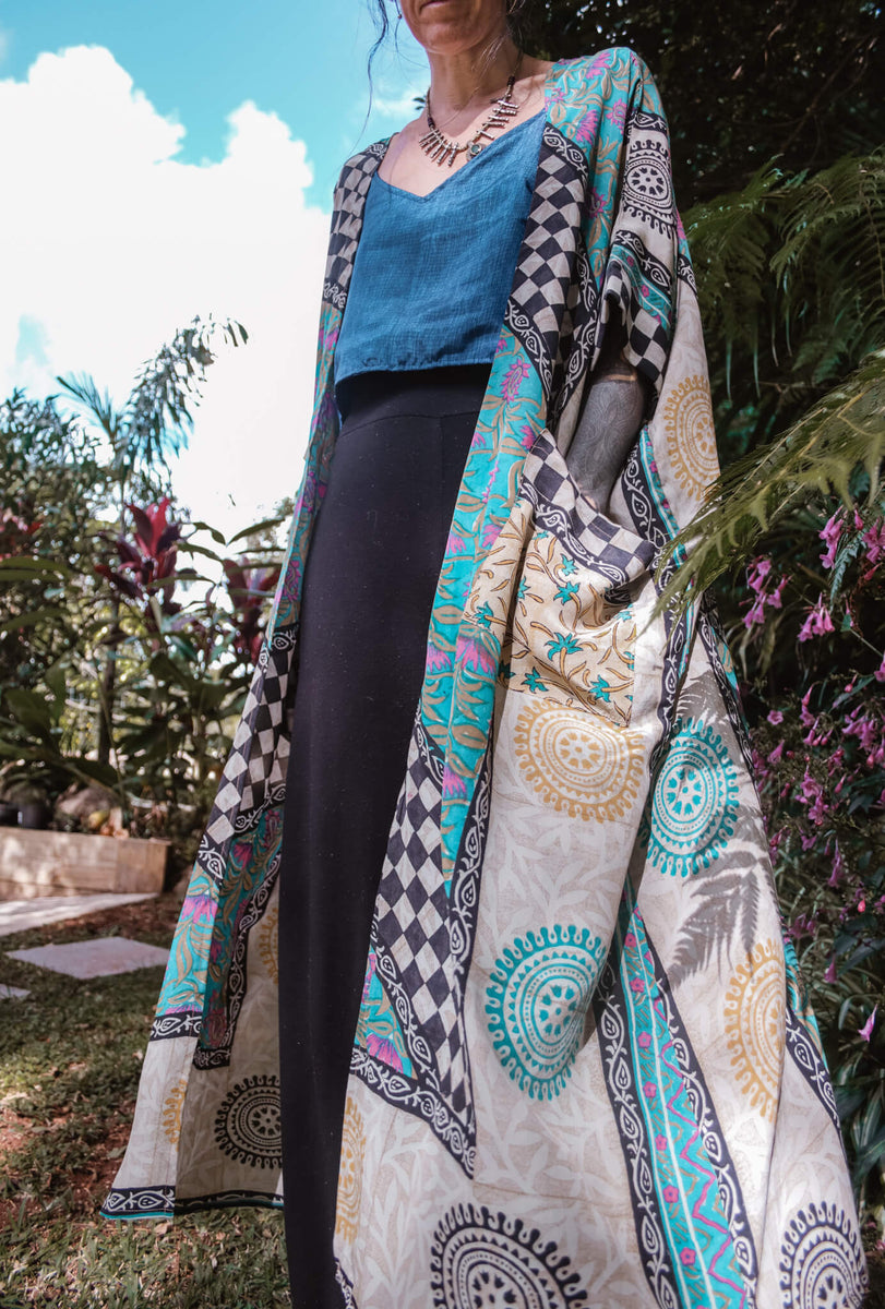 Recycled Silk Flow Robe – Renew Vintage